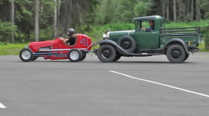 The World’s Sharpest Push Truck | Circle to Circle